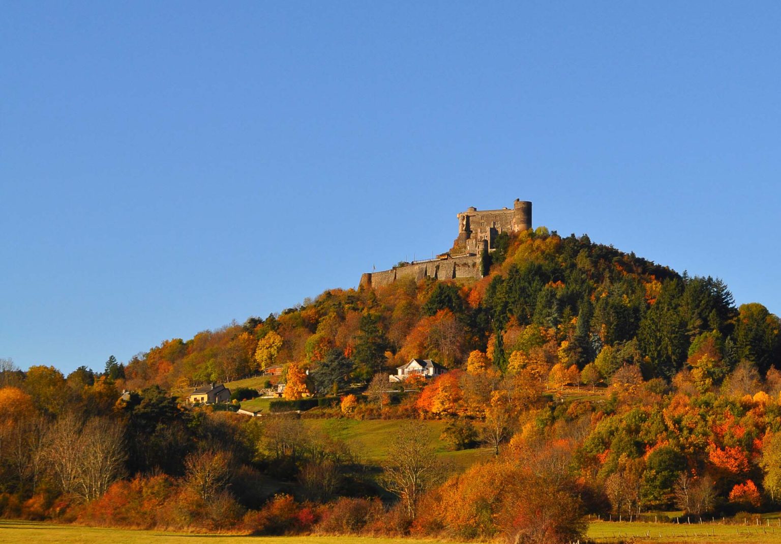 Sancy : office du tourisme du Massif du Sancy en Auvergne